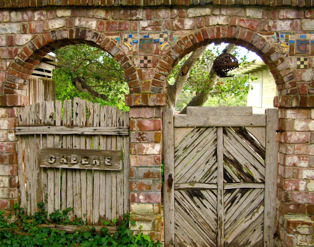 “THE FENCE THAT MAKES GOOD NEIGHBORS…NEEDS A GATE TO MAKE GOOD FRIENDS ...